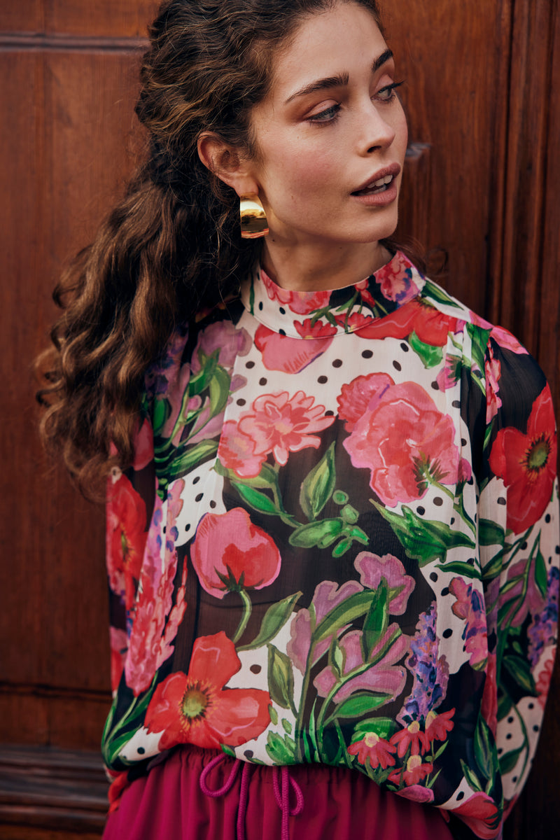 TOP NOAH DEVASTATED GARDEN – Make My Lemonade